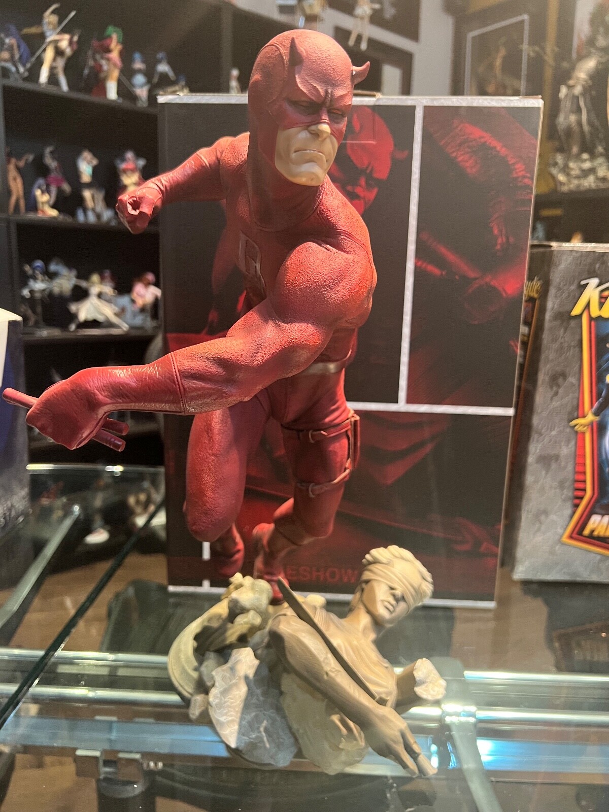 Daredevil Statue Sideshow Premium Format Figure 277/1000 The Man ...