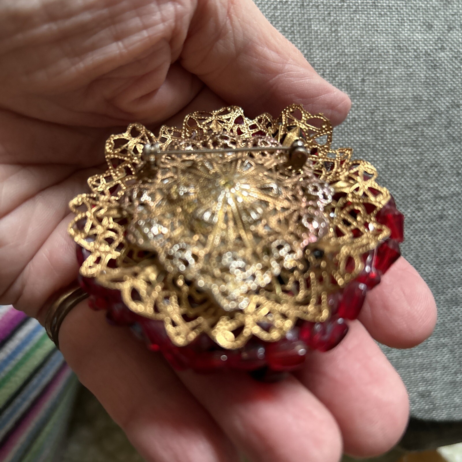 huge early Miriam Haskell glass brooch - Gem