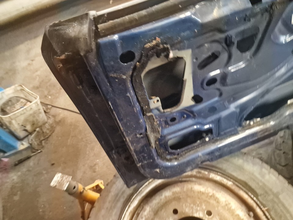 BMW Z3 O/S Driver Right Side Door SHELL BARE Blue | eBay