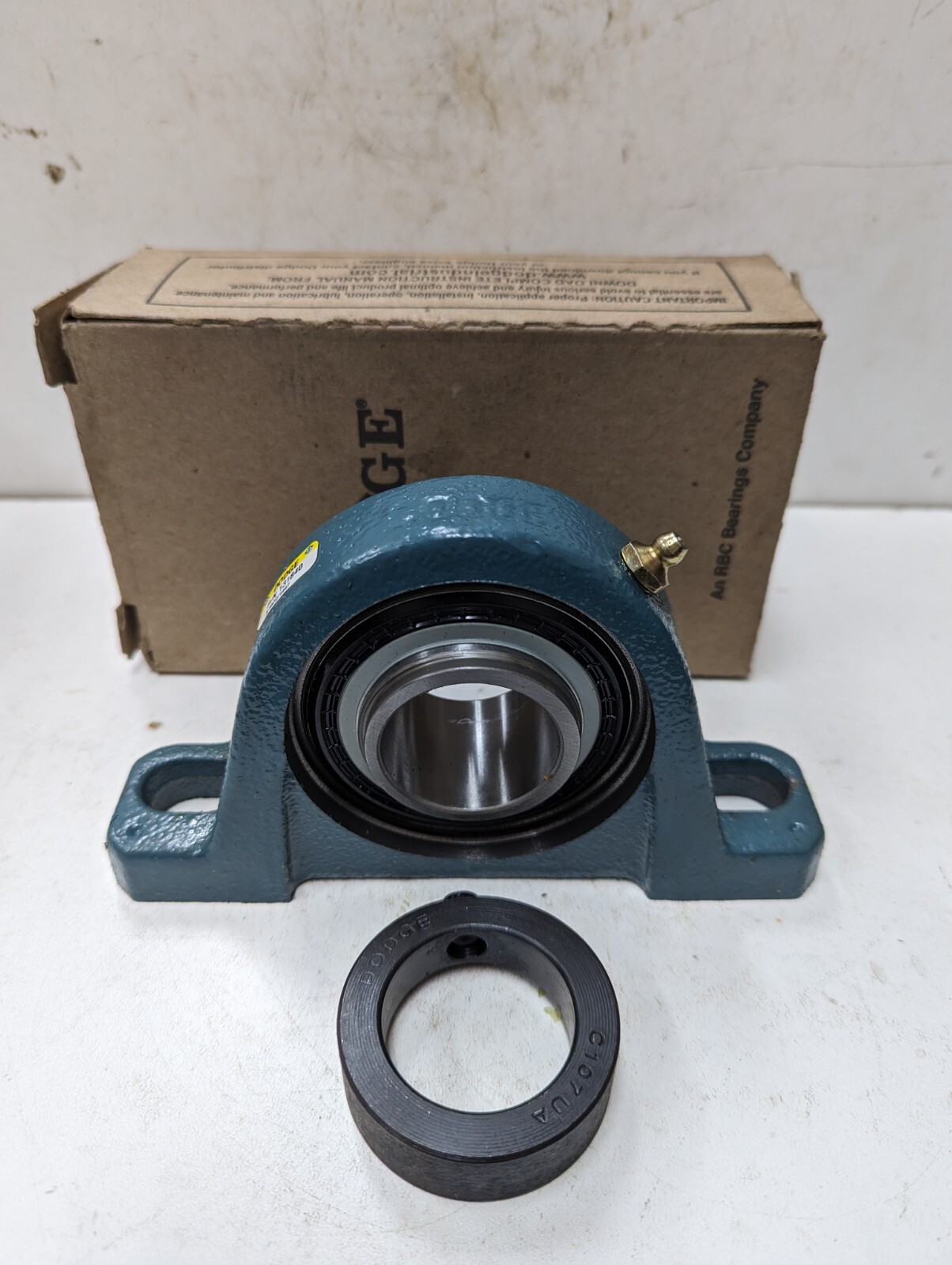 Dodge P2B-SXRB-107 Standard Duty Pillow Block Bearing 1-7/16" Bore ...