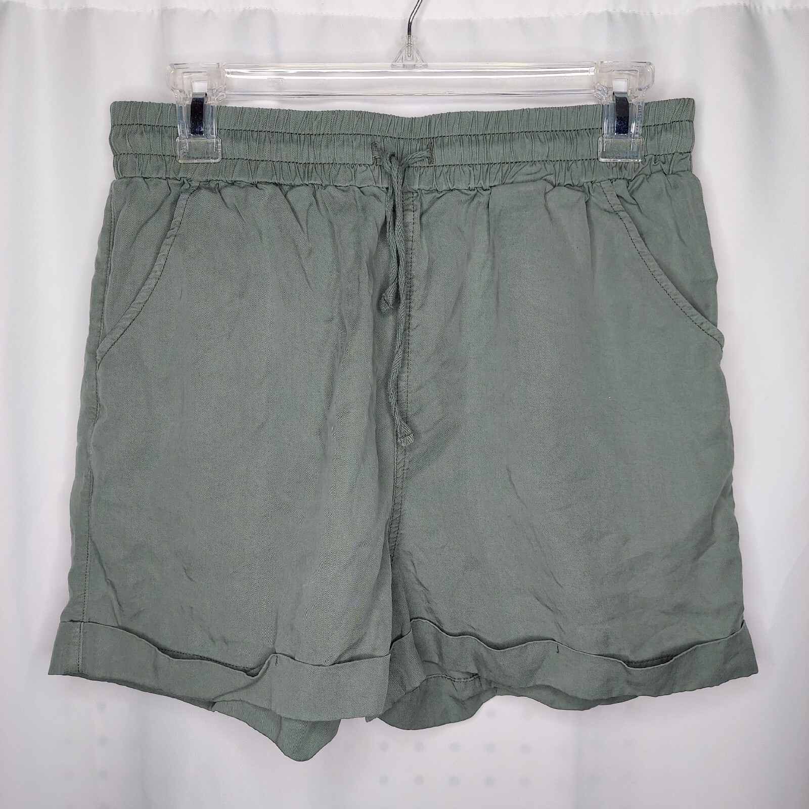 Universal Thread Lyocell Short Women Small Green Elastic Drawstring ...