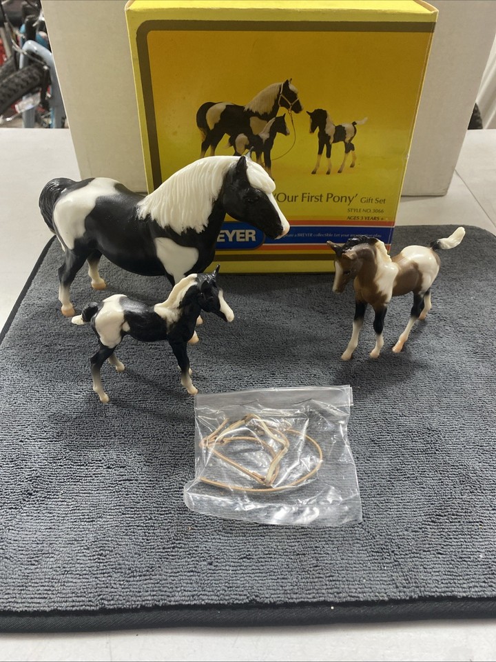 Breyer Our First Pony Gift Set Midget Teeny & Friday #3066 With Box ...