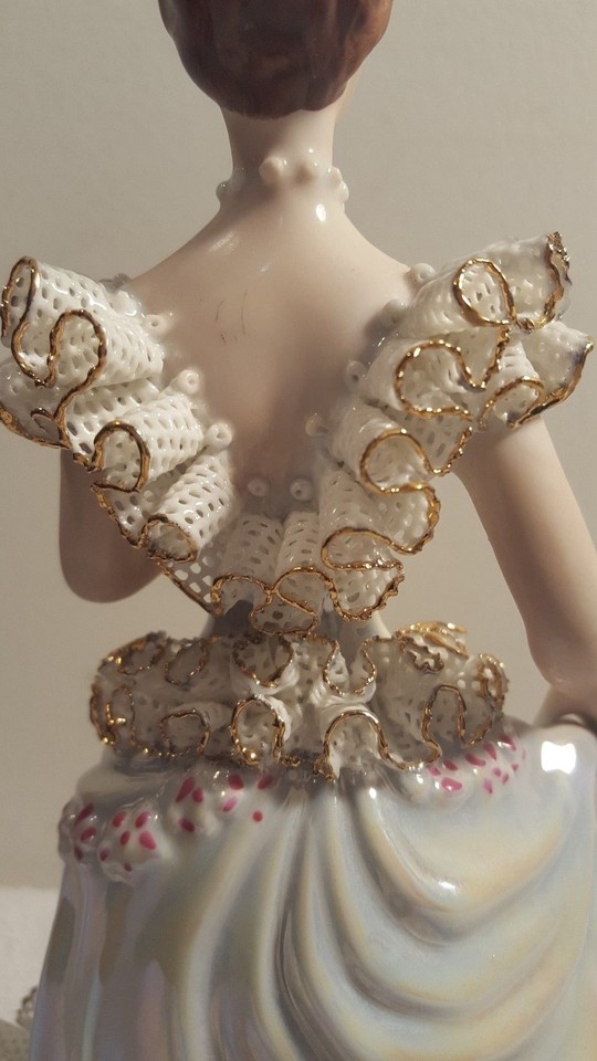 VTG Hand Made Romania PORCELAIN LACE VICTORIAN FIGURINE Apulum Lucru ...