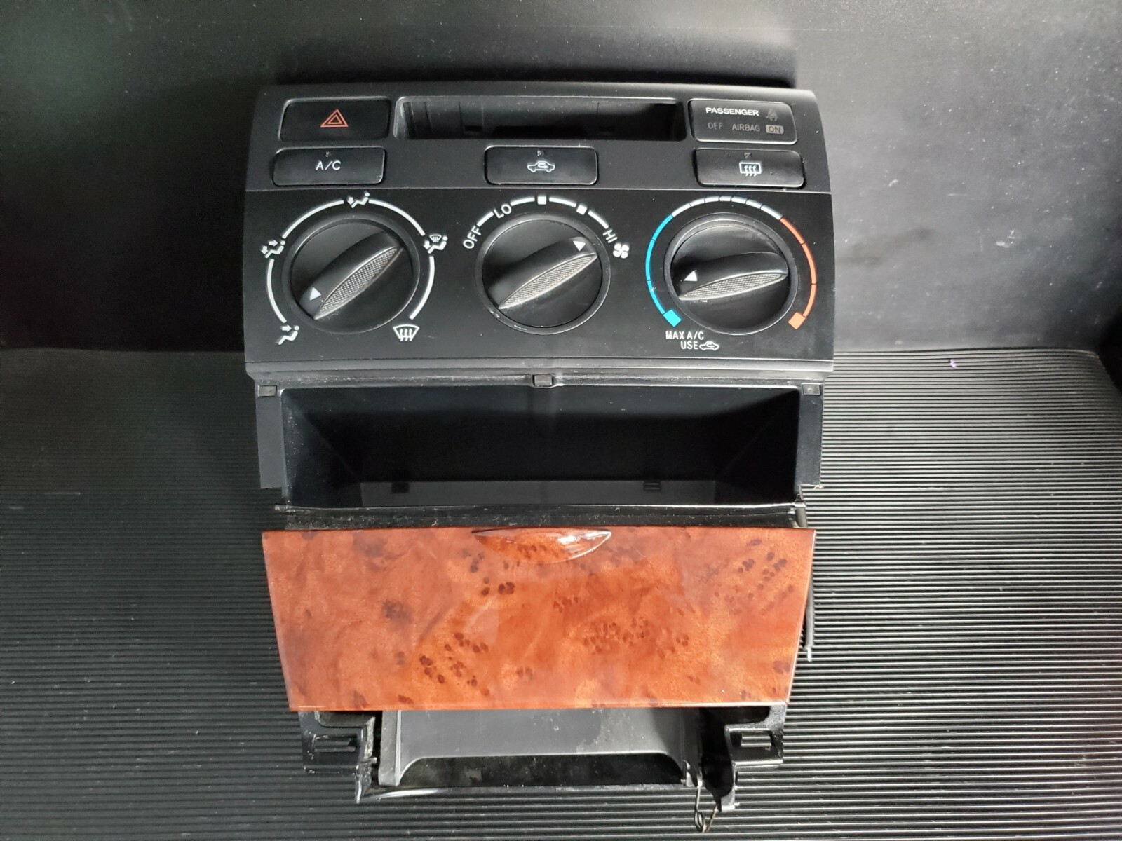 03 04 05 06 07 08 Toyota Corolla Climate Temp Control Dash Bezel Trim ...