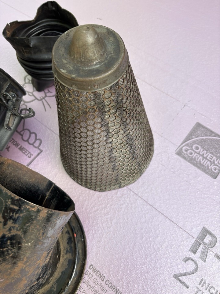 1963 L - 65 CORVETTE FUEL INJECTION AIR CLEANER SURVIVOR ORIGINAL BARN ...