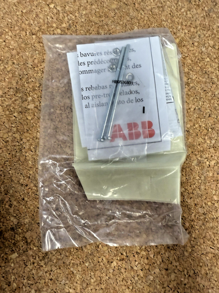 ABB SACE TMAX XT2 S 125 CIRCUIT BREAKER 3P 100A 480VAC *NEW IN BOX* | eBay