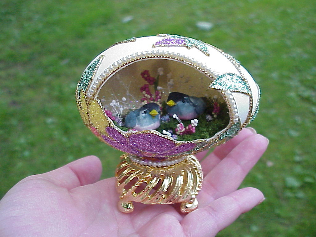 REAL Hand Decorated Carved Goose Egg Collectible Mushroom Moss Bird ...