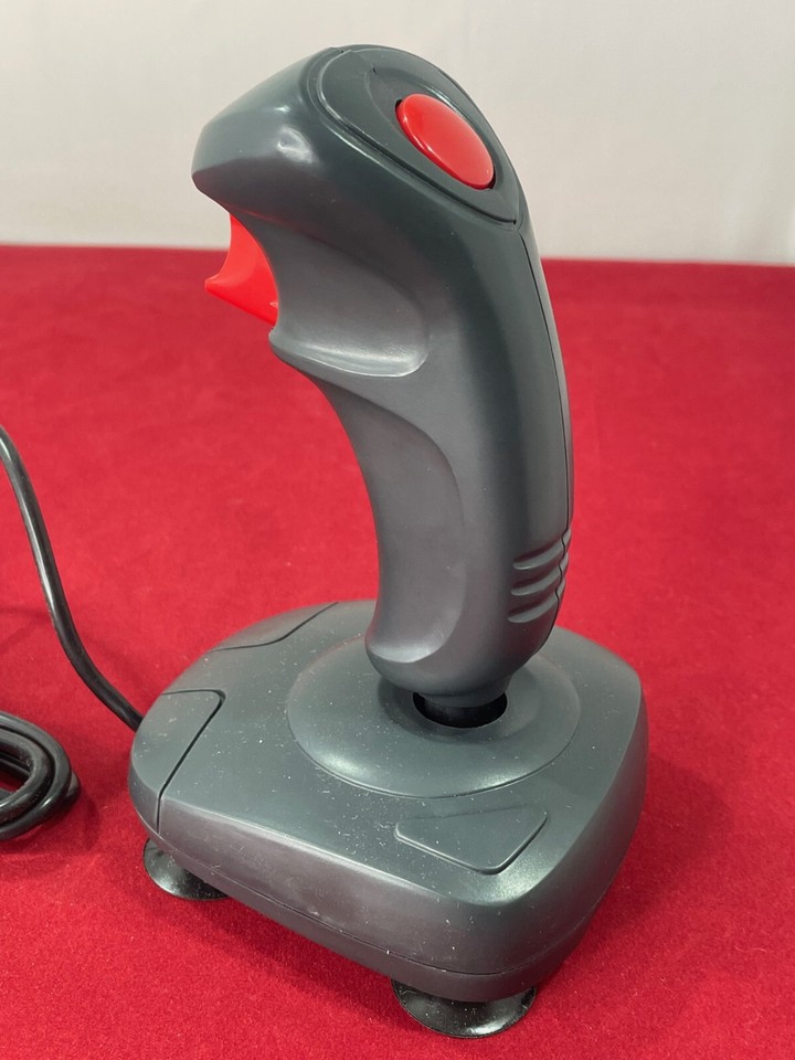 Nuovo Quick Shot Apache 1 Digitale Joystick per Atari & Commodore ...