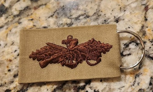 U.S. Navy Seabee Combat Warfare Pin Key Chain/ Bag Tag (1) | eBay