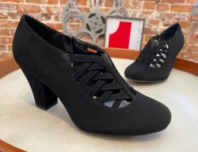 Easy Street Black Woven Vamp 40's Style Pump 7 New Shootie | eBay