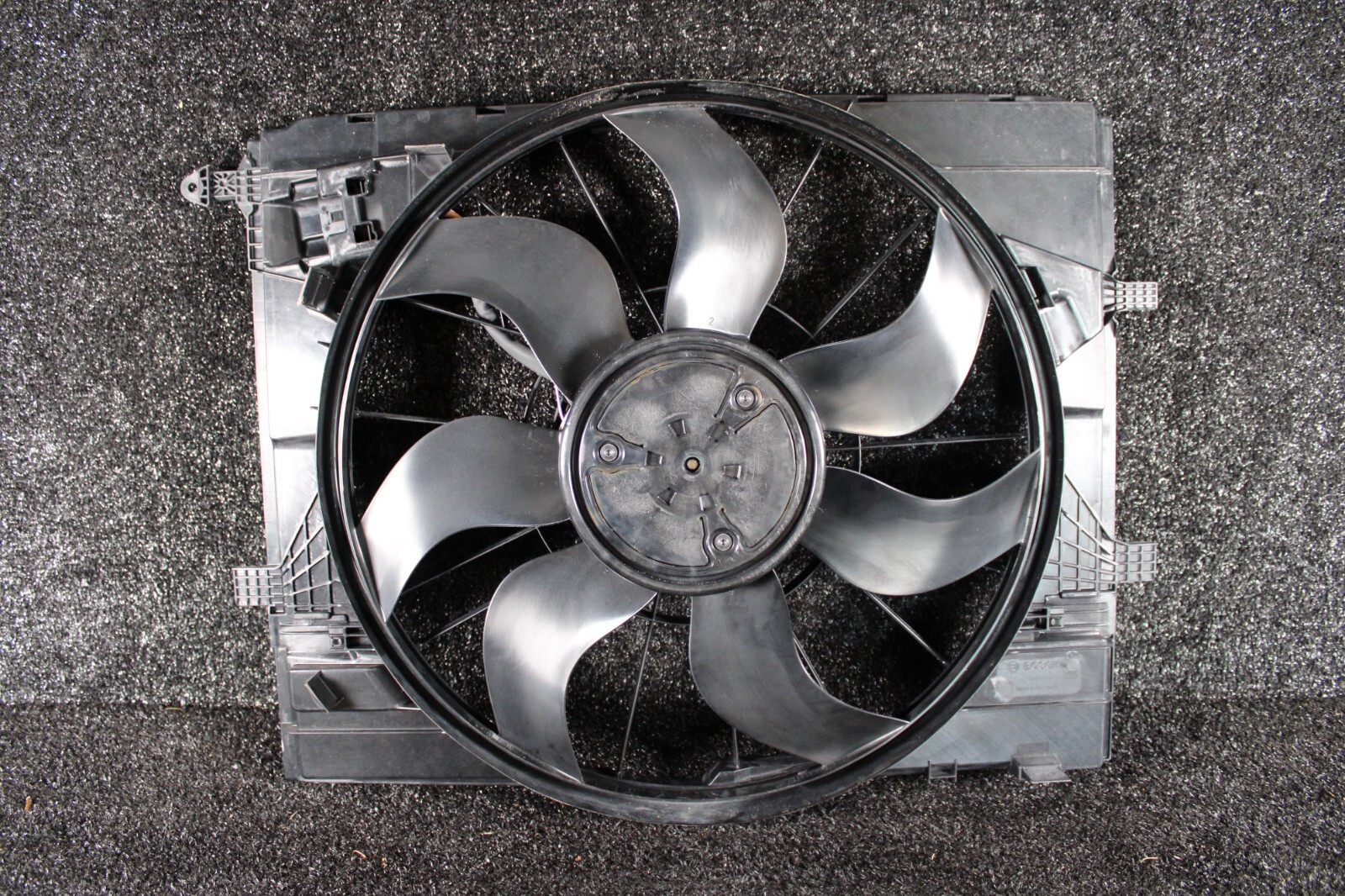 Mercedes Benz CLA250 Engine Cooling Blower Fan 15 20 A2465000064 M270 ...
