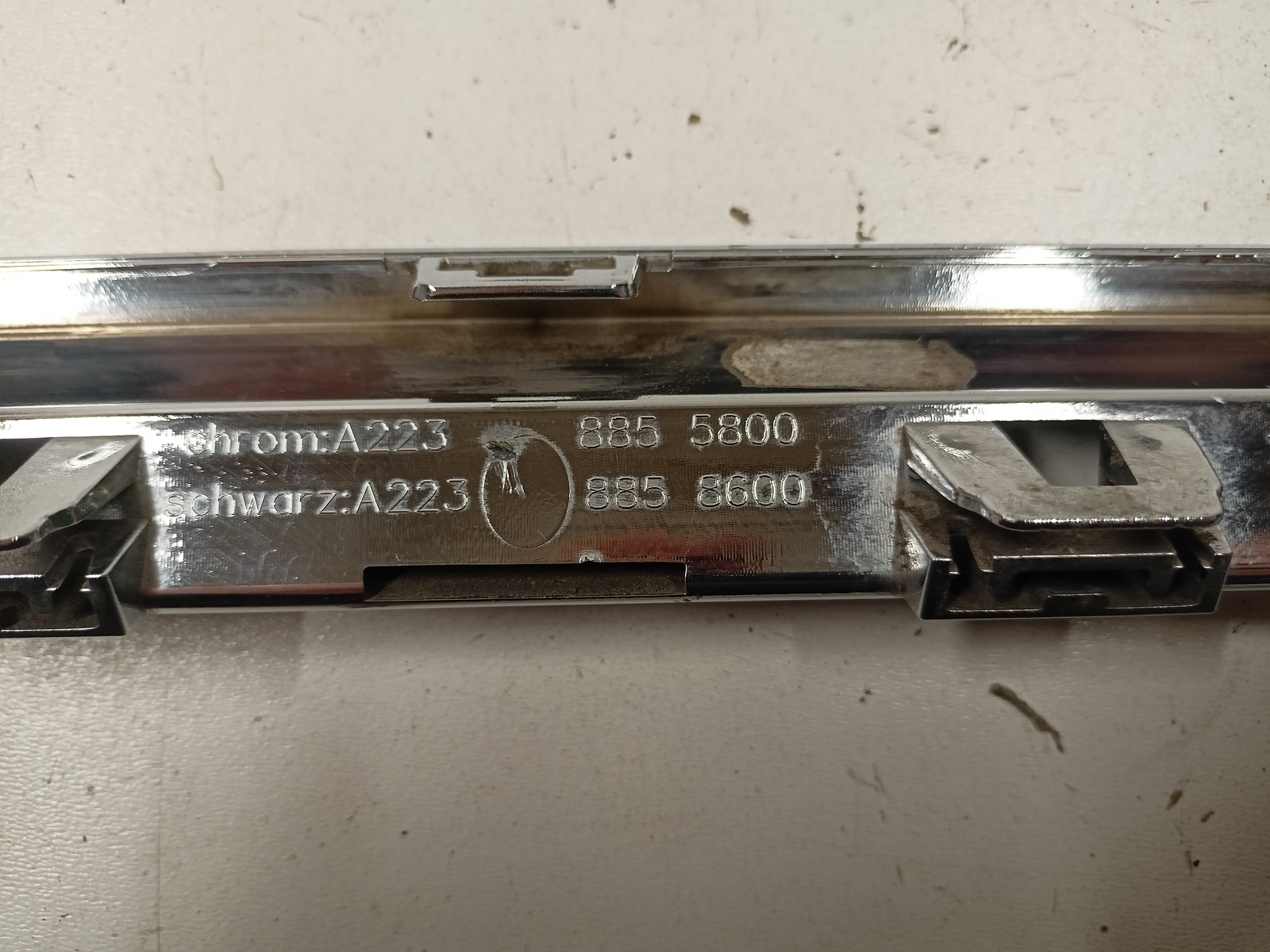 Zierleiste Leiste Hinten Unten Mitte Mercedes W223 S350 Limousine ...