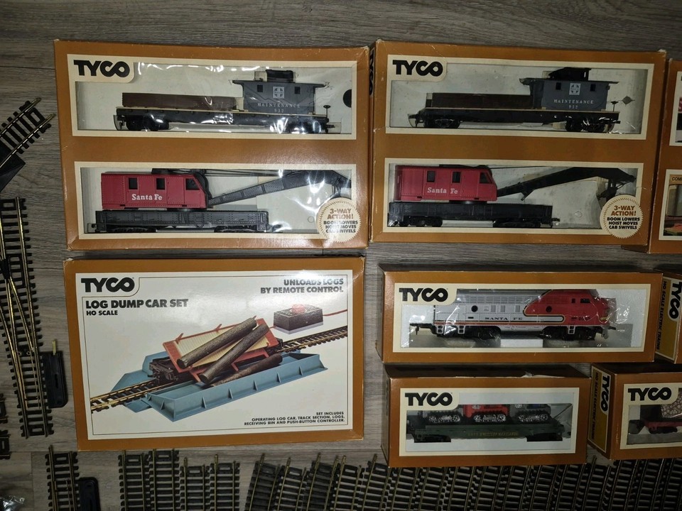 Vintage TYCO HO Scale Train - Track - Accessories Lot | eBay