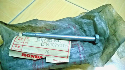 Honda 90 CL90 CS90 S90 Engine Support Bolt NOS Genuine Japan P/N 90112 ...