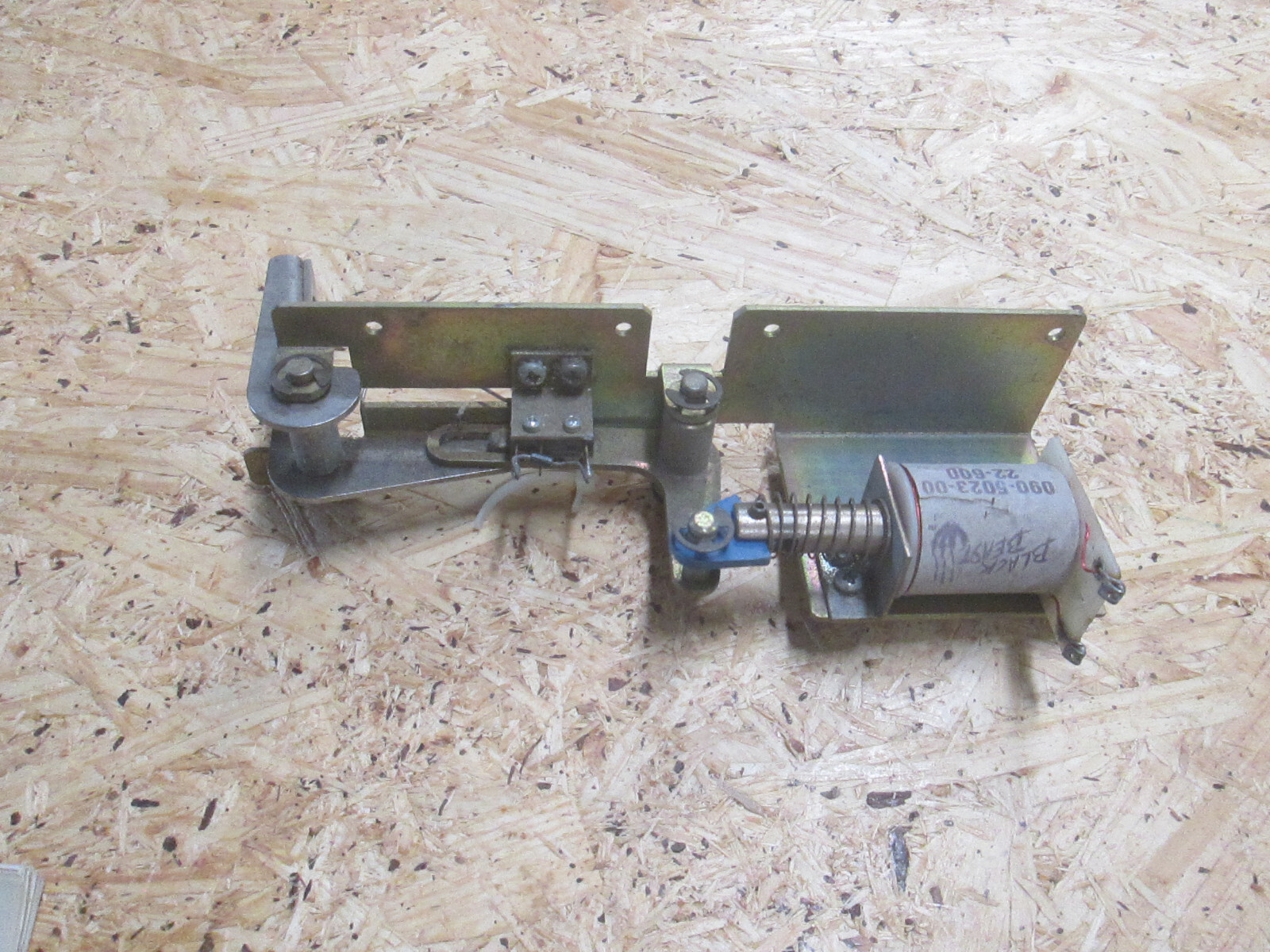 Data east Pinball Machine Kicker Assembly unknown | eBay