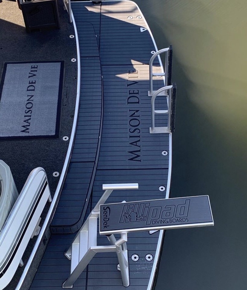 LILLIPAD Marine Diving Board Surface Mnt, Rail, Seadek Foam Dark Gray ...