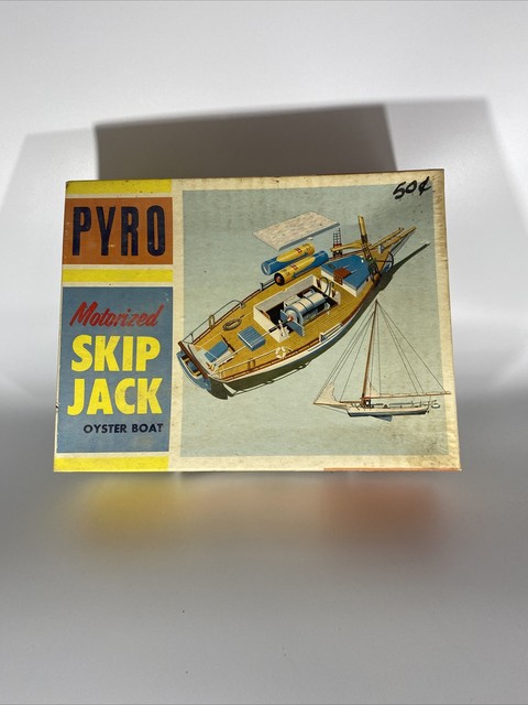 RARE VINTAGE PYRO SKIPJACK OYSTER BOAT MOTORIZED Model boat kit C245 ...