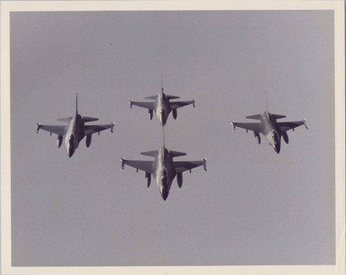 GENERAL DYNAMICS F-16 FIGHTING FALCON FORMATION ORIGINAL MANUFACTURERS ...