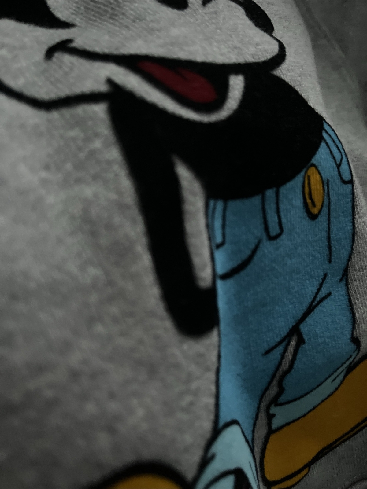 LEVI'S XS STRAUSS x DISNEY MICKEY MOUSE GRAY PULLOVER… - Gem