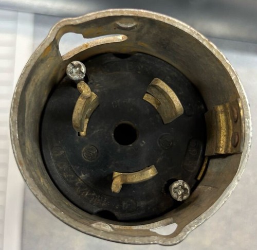 USED CS-6365L 50 amp 125/250 volt Male Plug twistlock Hubbell Electric ...