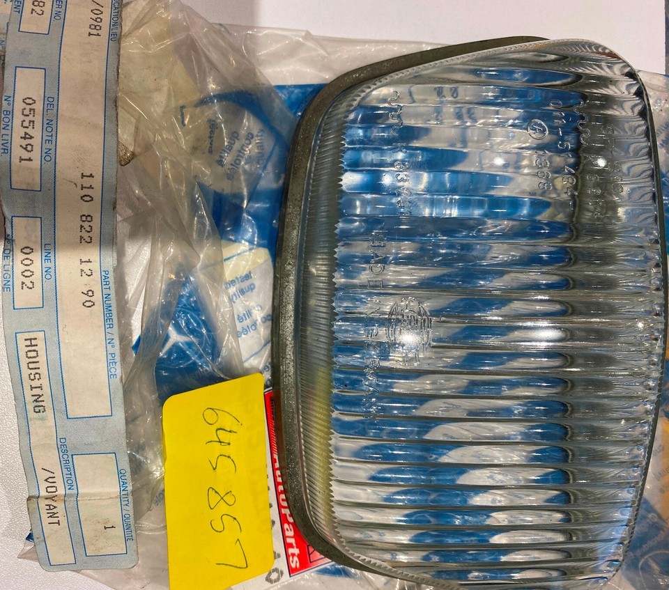 Mercedes W110, 190,190d,200,230 SIGNAL LIGHT LENS 1108221290 | eBay