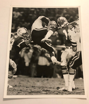 NFL Press Photo Football MIAMI Dolphins Away Game 1983 Tackle | eBay