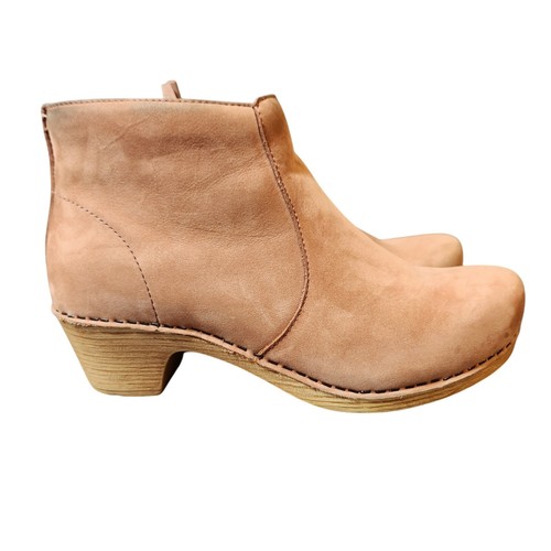 Dansko Woman's Maria Ankle Bootie in Dusty Rose Milled Nubuck | eBay