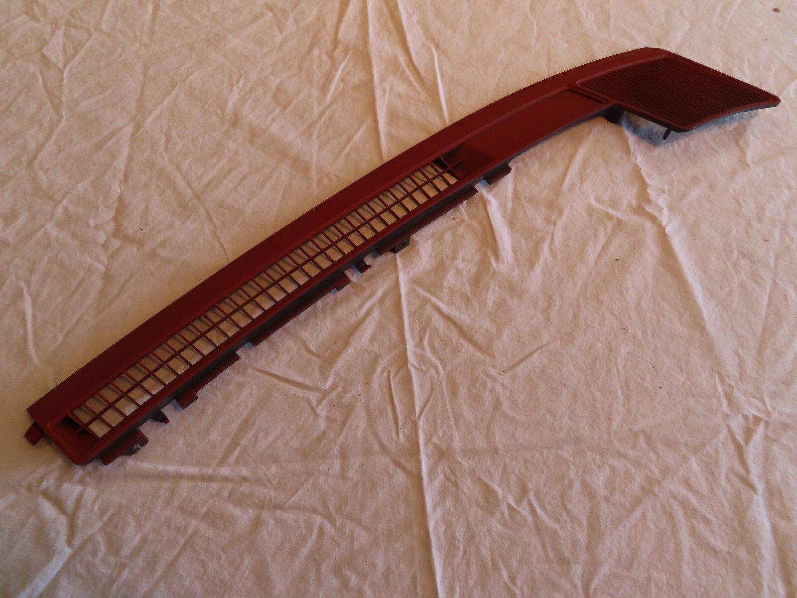 CADILLAC DASH RIGHT RH HEATER WINDSHIELD DEFROST DEFOG VENT SPEAKER ...