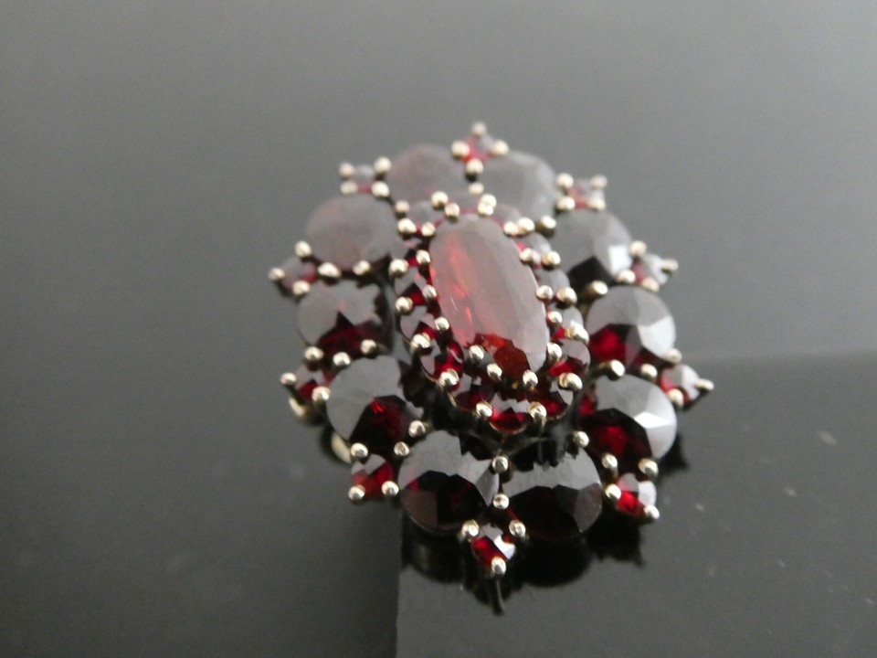 Vintage 10k Yellow Gold Garnet Gemstone Cluster Signed SH RING 5 | eBay