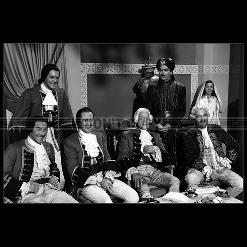 Photo F.015637 DENISE DARCEL LEONARD PENN PATRIC KNOWLES FLAME OF ...