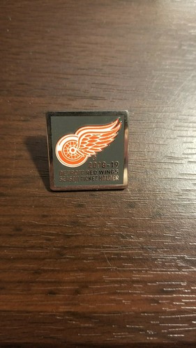 DETROIT RED WINGS 2018-19 SEASON TICKET HOLDER PIN | eBay
