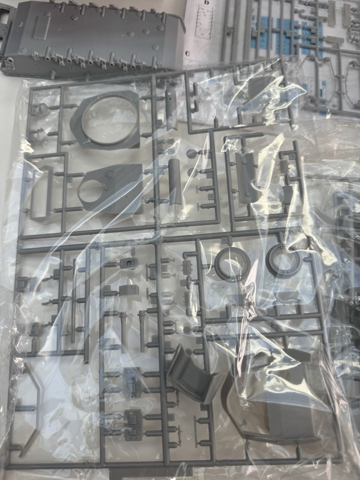 Dragon 9033 Tauch Panzer 111 Ausf.h | eBay UK