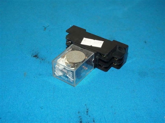 SASSIN MY2N Relay W/ Socket for sale online | eBay