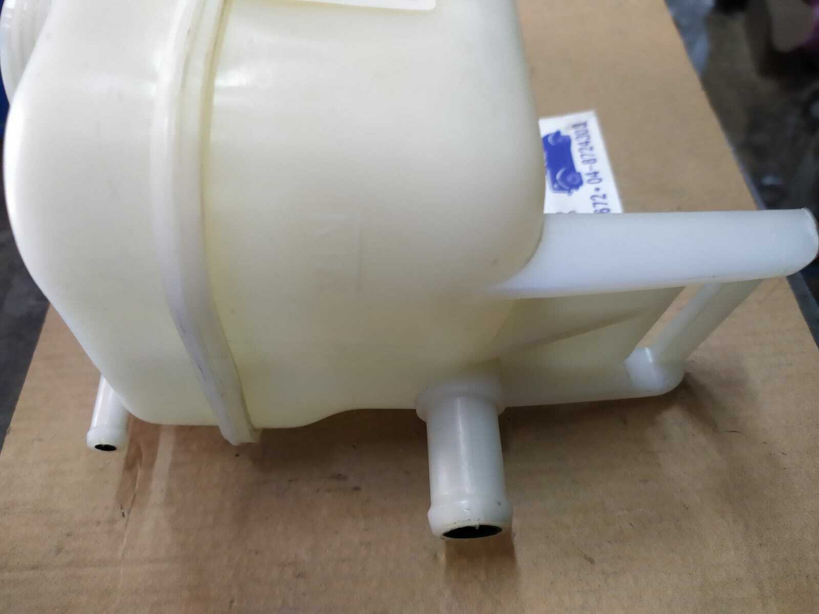 OEM 96181382 Engine Coolant Reservoir Tank for 1999-2002 Daewoo Nubira ...