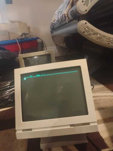 Wyse WY-60 Terminal Amber CRT Monochrome Terminal Display Monitor ...