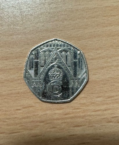 2023 50p COIN KING CHARLES Ill CORONATION UNCROWNED HEAD RARE BUNC ...