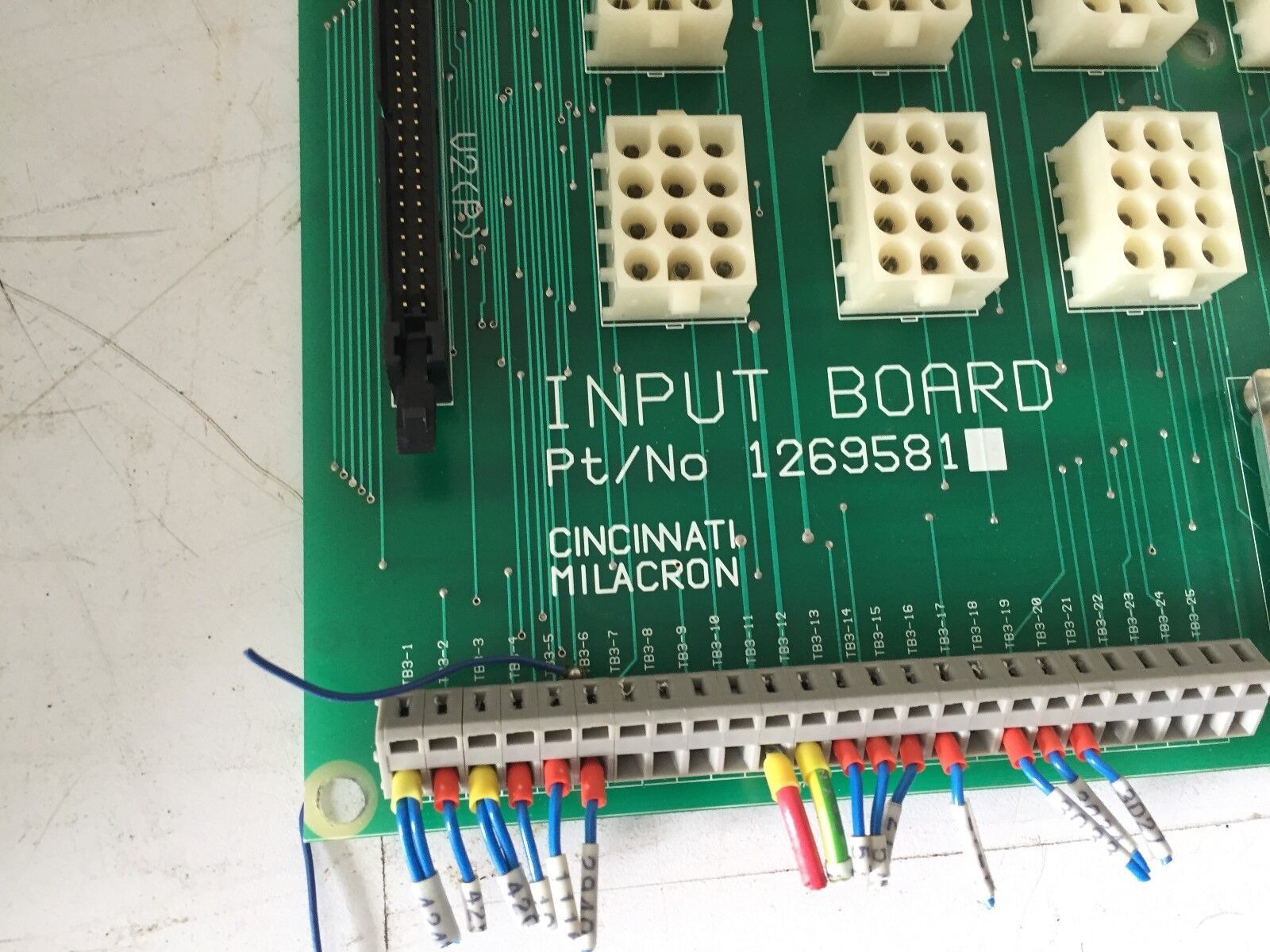 CINCINNATI MILACRON 1269581 INPUT/OUTPUT BOARD ISSUE 3 ***MAKE OFFER ...