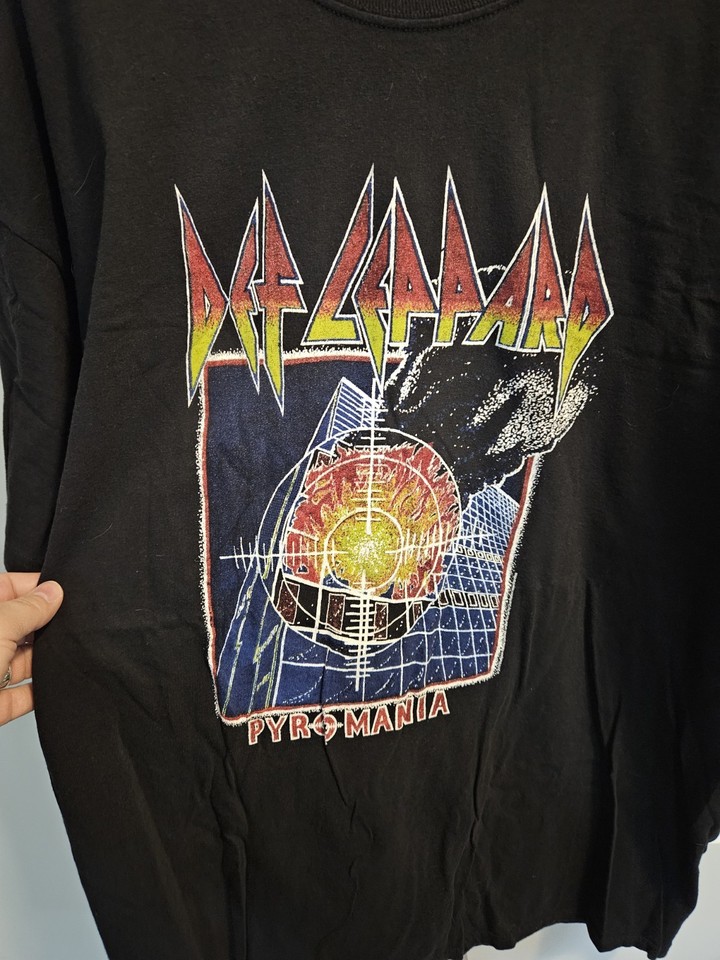 Def Leppard Pyromania Mens 2XL T-Shirt | eBay
