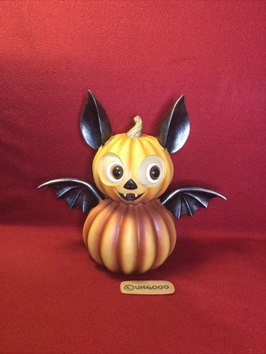 New Spooky HALLOWEEN Pumpkin Bat Home Decor Winged Batty Vampire TJ ...
