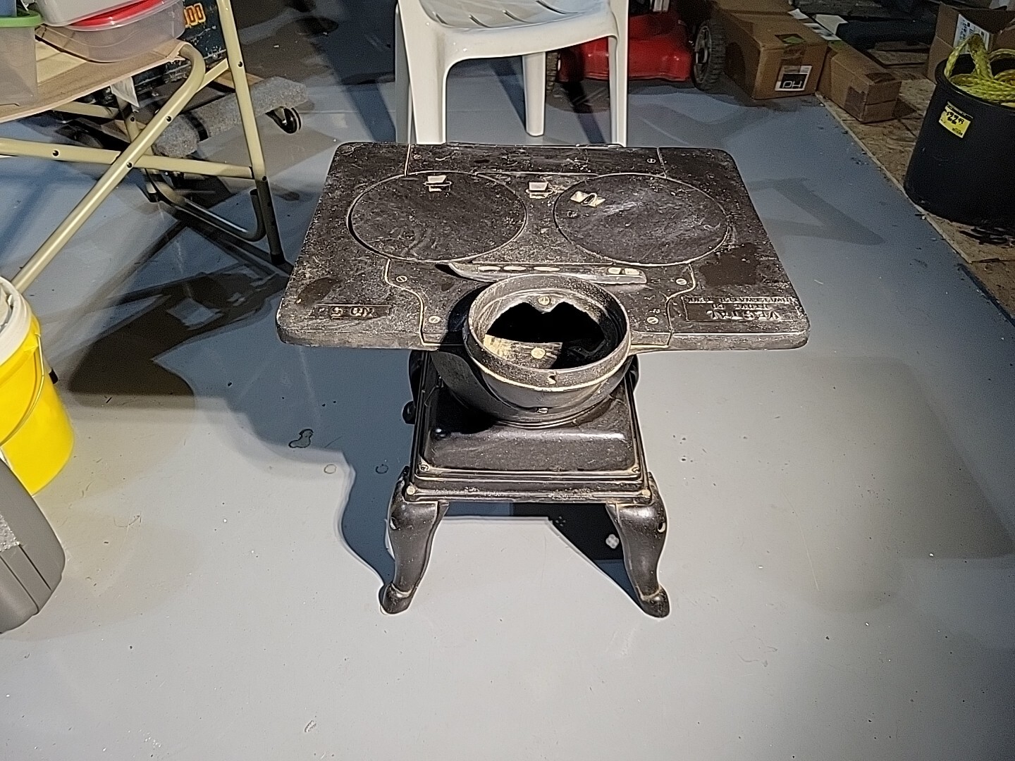 Antique Old VESTAL STOVE CO SWEETWATER TN #5 CAST IRON SMALL COAL STOVE ...