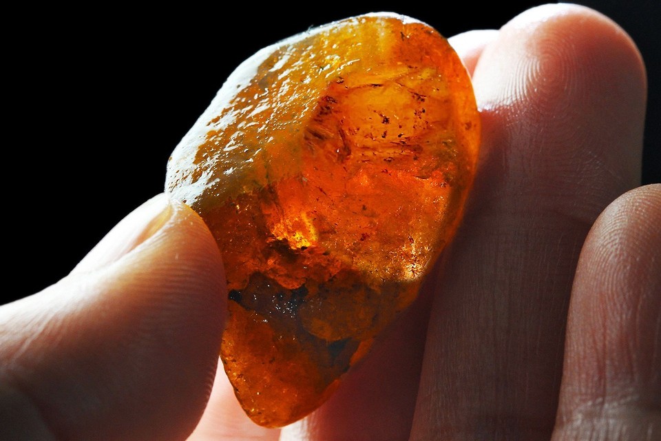 124Ct Yellow Golden Champagne Imperial Topaz Specimen Facet Rough ...