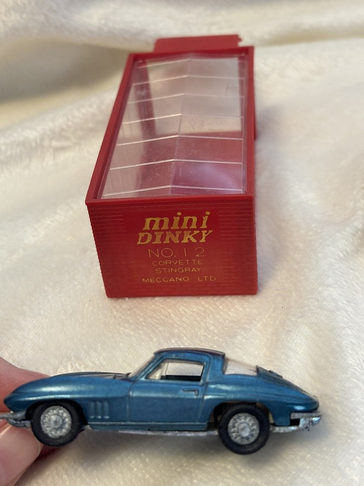 RARE!! VINTAGE MINI DINKY MECCANO Collector Car Set! Read Description ...