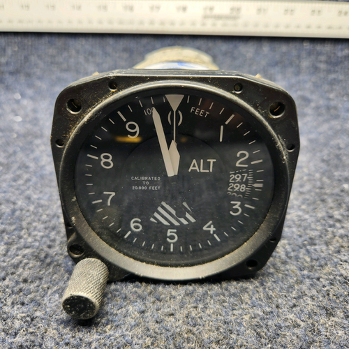 5934P-3 | PIPER PA28-140 | UNITED INSTRUMENTS ALTIMETER ALTITUDE GAUGE ...