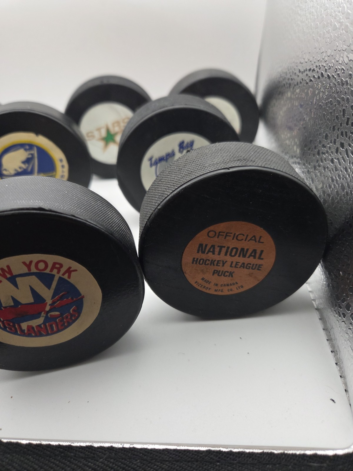 Nhl Lot of 10 Vintage hockey pucks rare | eBay
