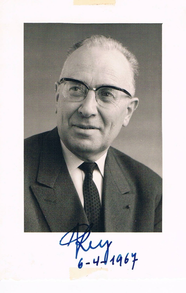 Joseph Rey's Instagram, Twitter & Facebook on IDCrawl