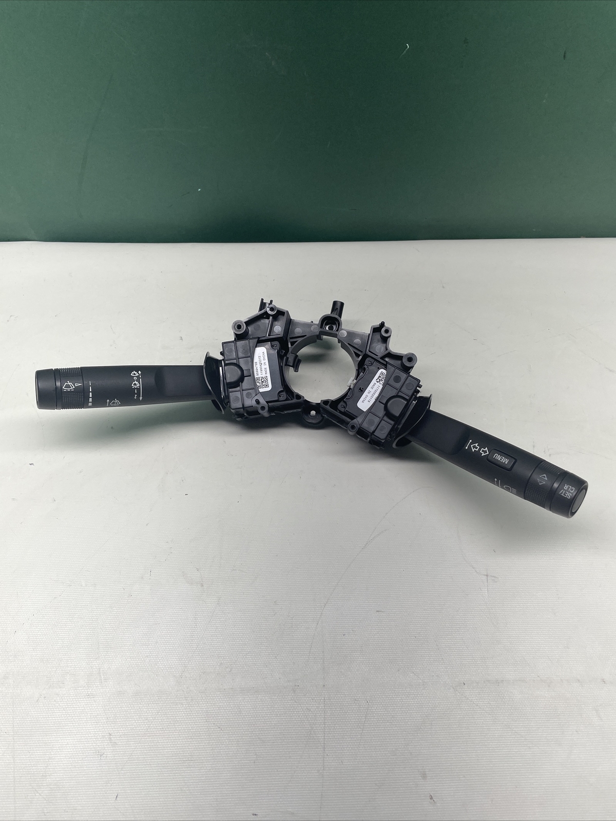 2012 Chevrolet Cruze Steering Wheel Combination Switch 84545435 ...