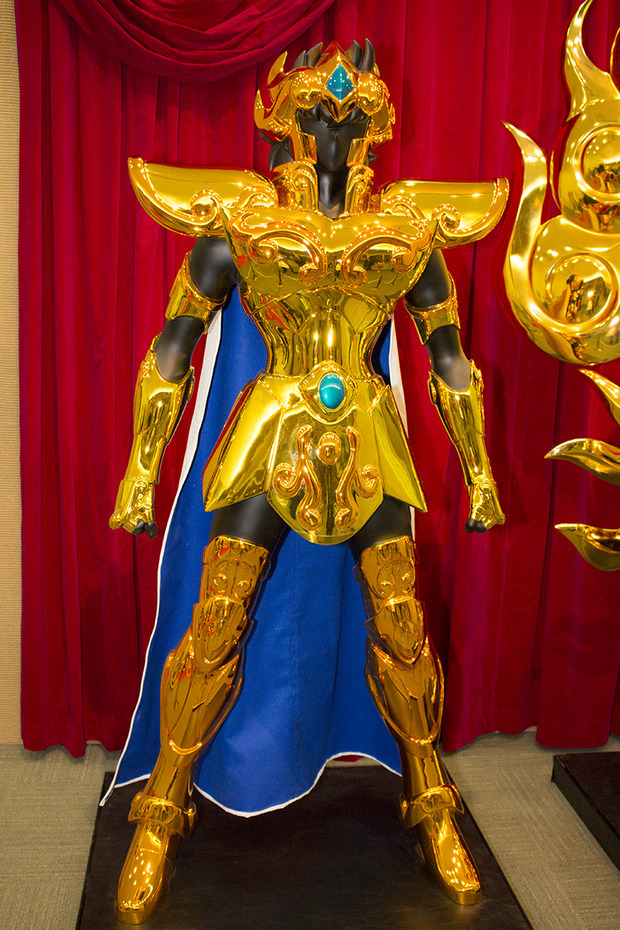 Gold Saint Cosplay