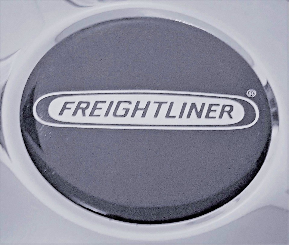 Freightliner RV Front Center Cap XC Chassis Q1502B 5 Tab Fit | eBay