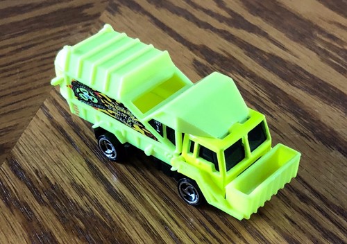 Hot Wheels (Mattel - USA) “BIOHAZARD” F.E.L. Garbage (Waste/Trash ...
