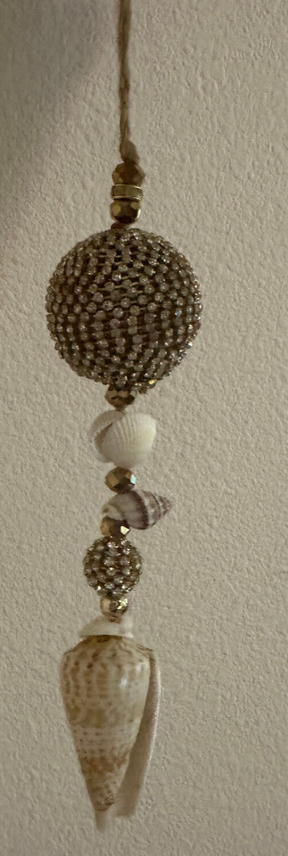 Beautiful POTTERY BARN Hanging Christmas Seashell Rhinestone Ball Beads ...